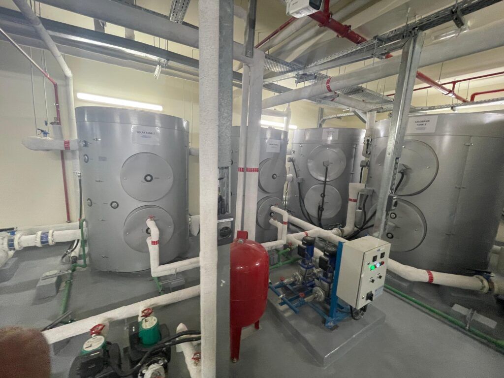 Calorifiers in UAE | Hot Water Storage Tanks in UAE